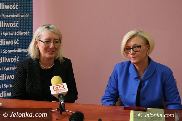 Posłanka Barbara Bubula w Jeleniej Górze: o telewizji cyfrowej i ...