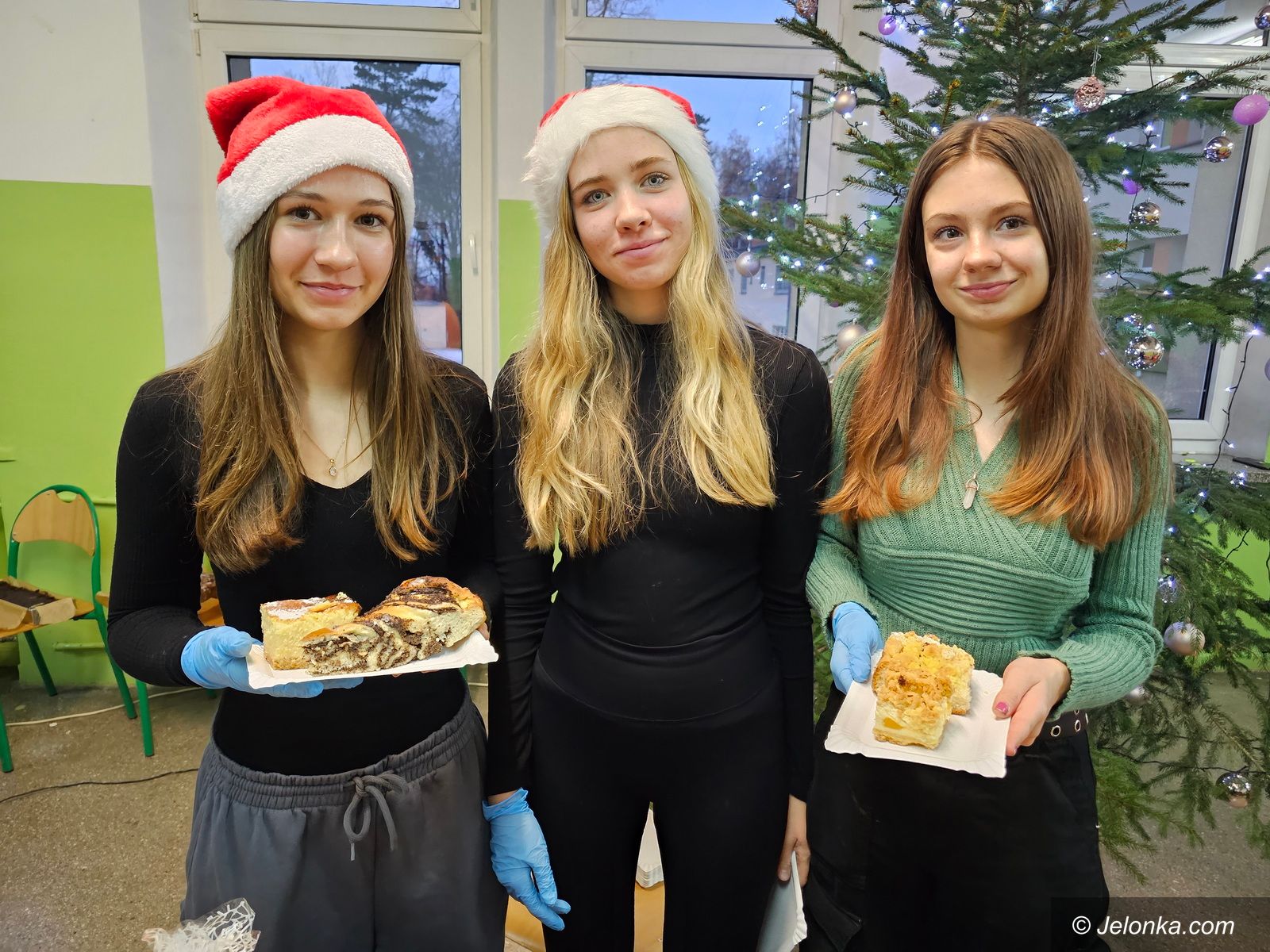 Zbierają na pufy - Jelonka.com - wiadomości Jelenia Góra