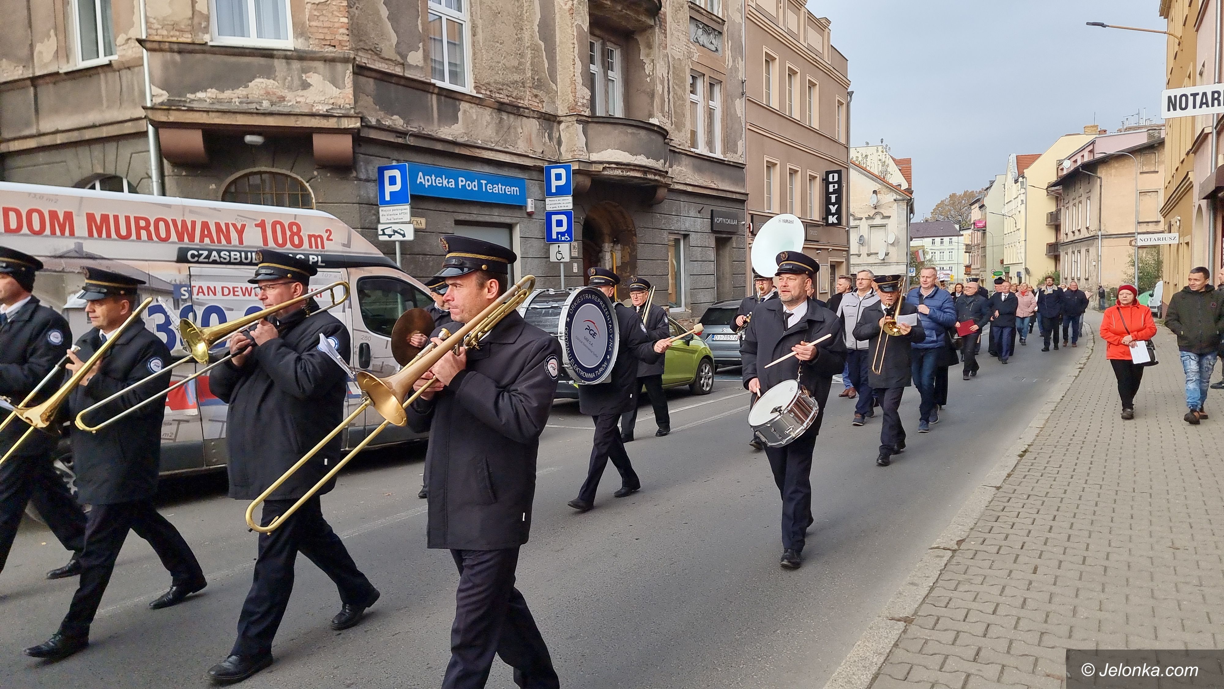 Pogotowie świętuje - Jelonka.com - wiadomości Jelenia Góra